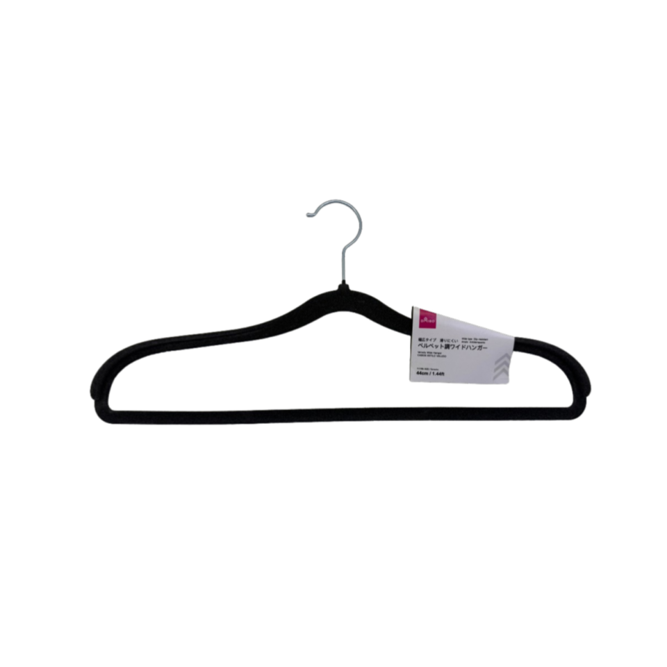 Velvety Wide Hanger – DAISO SINGAPORE