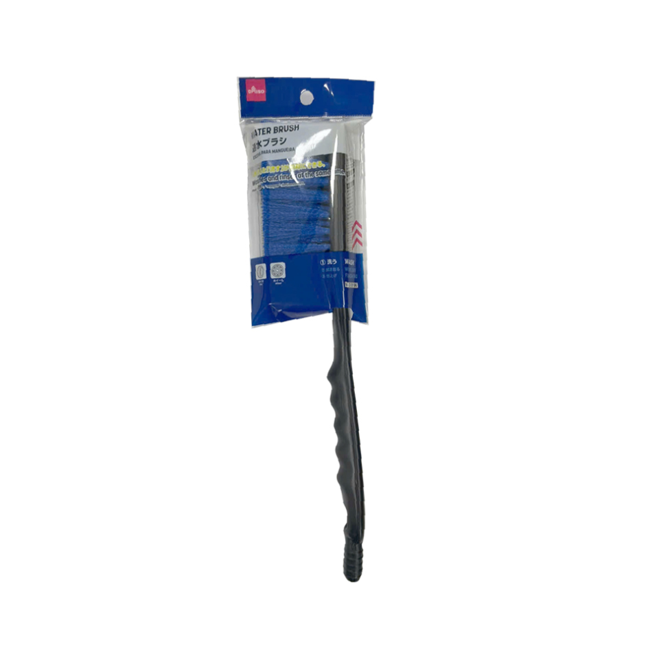 Water Brush – DAISO SINGAPORE